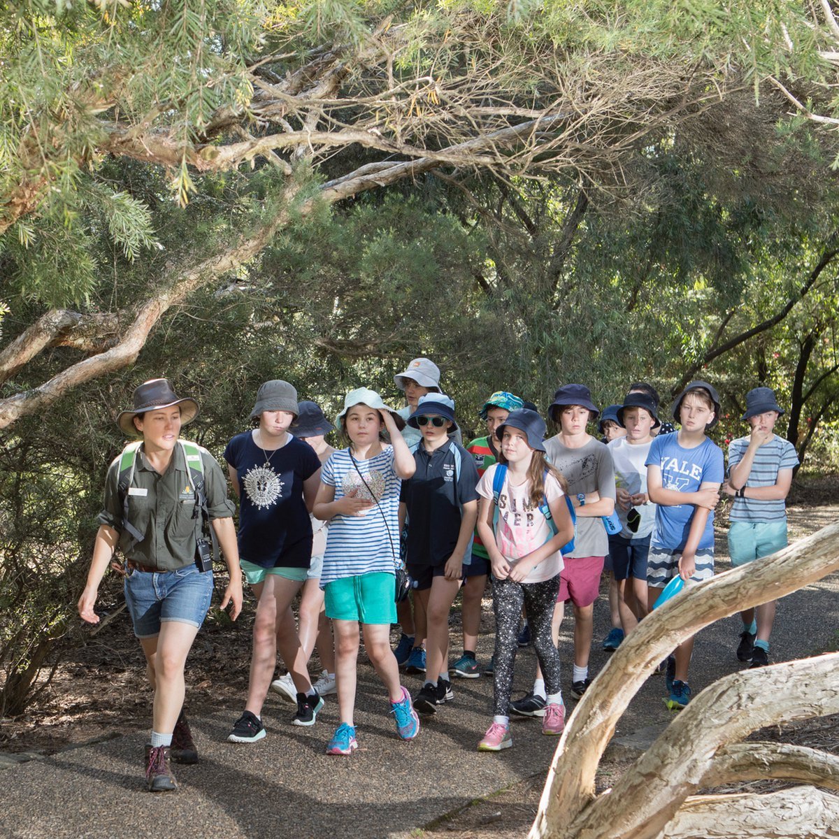 Ranger-guided programs | Australian National Botanic Gardens | Parks ...